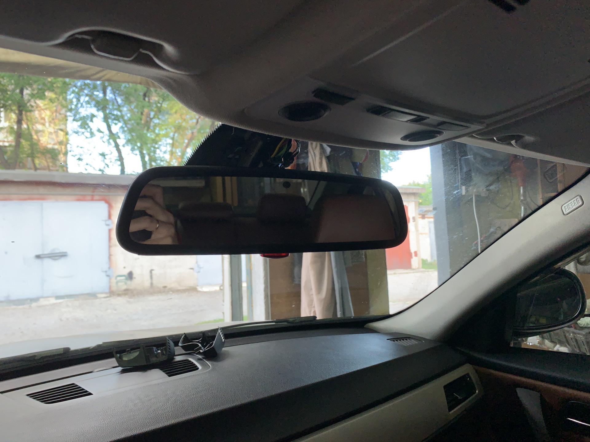 #3. Зеркало с автозатемнением — BMW 3 series (E90), 2 л, 2010 года ...