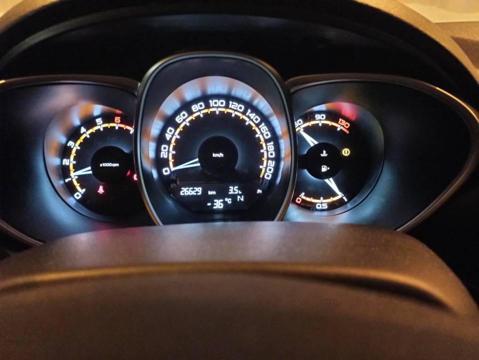 АМТ в мороз уходит погулять (P060A-48) — Lada Vesta SW (1G), 1,6 л ...