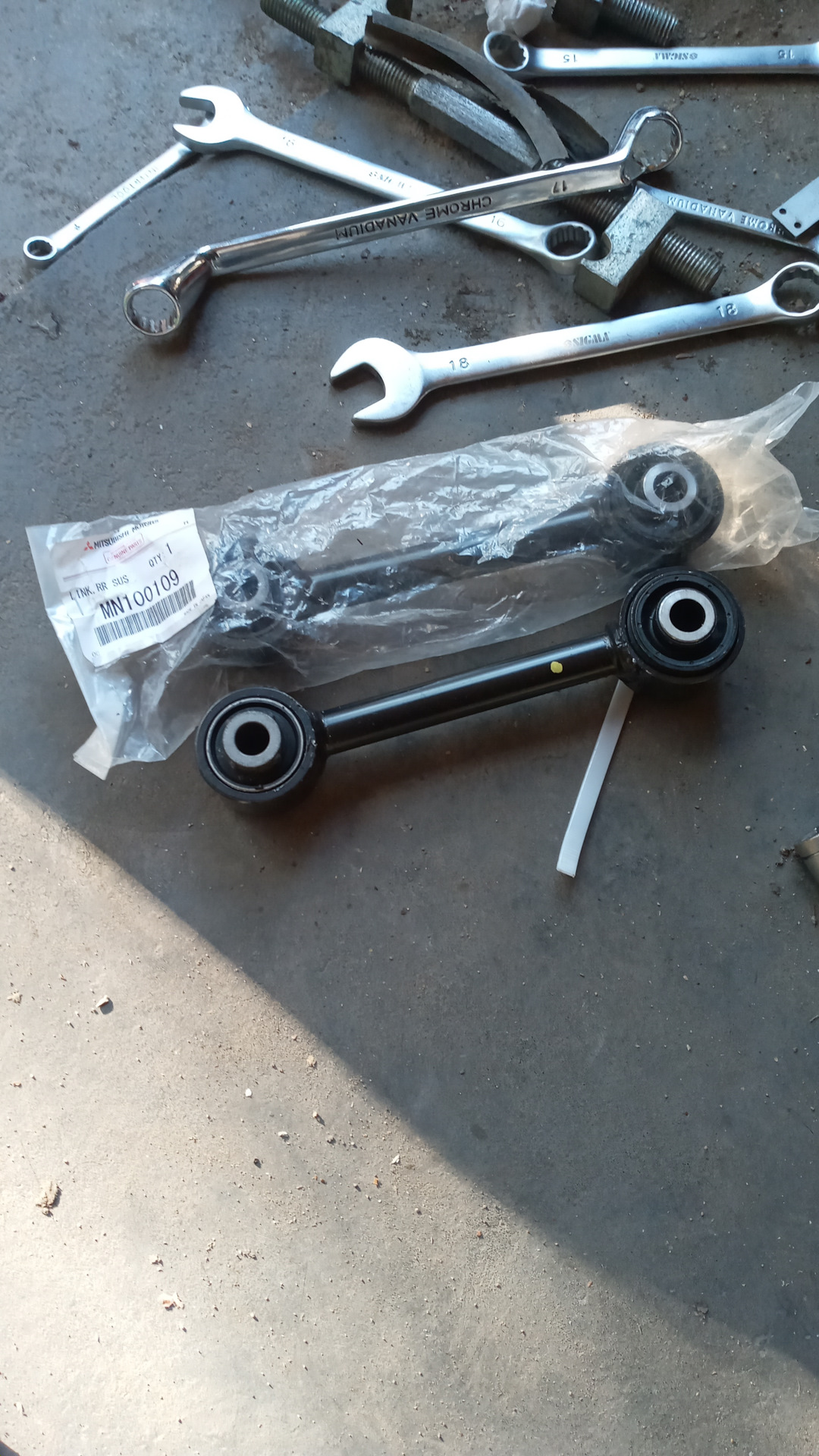 Ходовая часть — Mitsubishi Outlander, 2,4 л., 2005 года | запчасти | DRIVE2