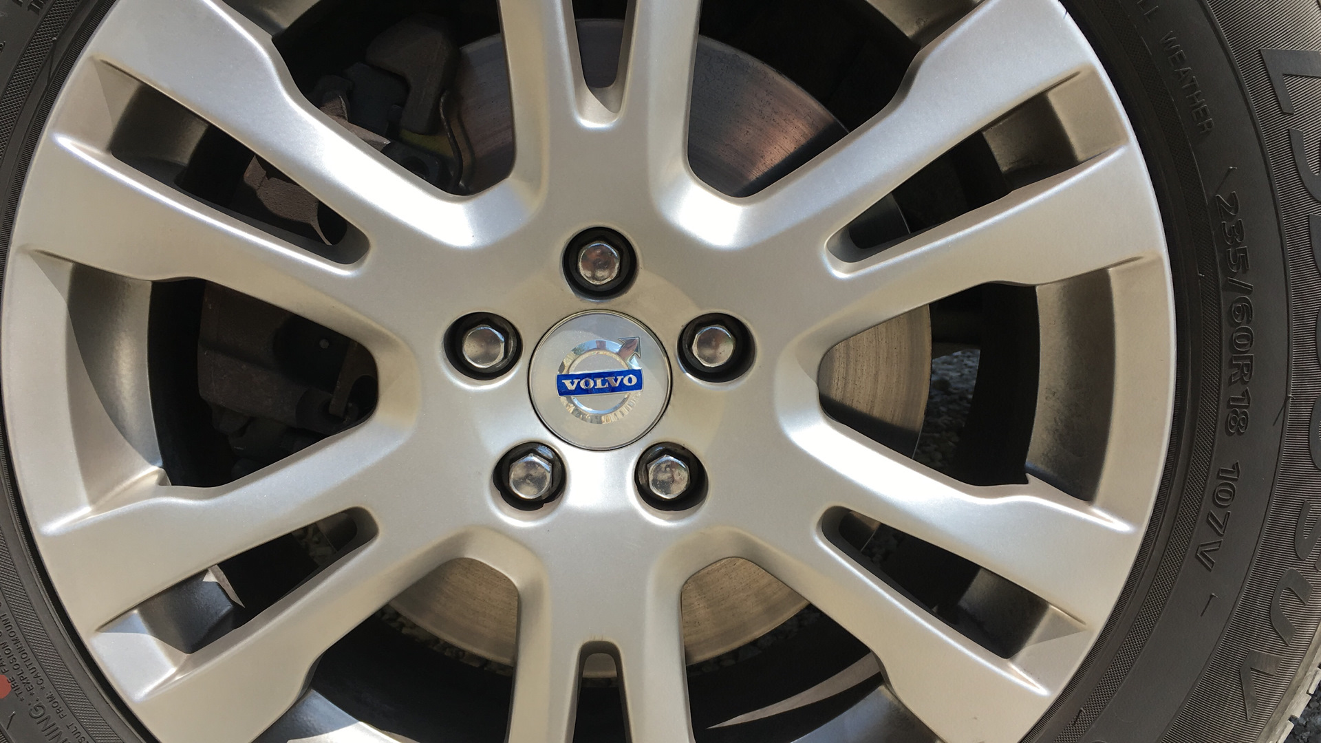 Заглушки целиком или лучше наклейки. — Volvo XC90 (1G), 2,5 л, 2012 ...