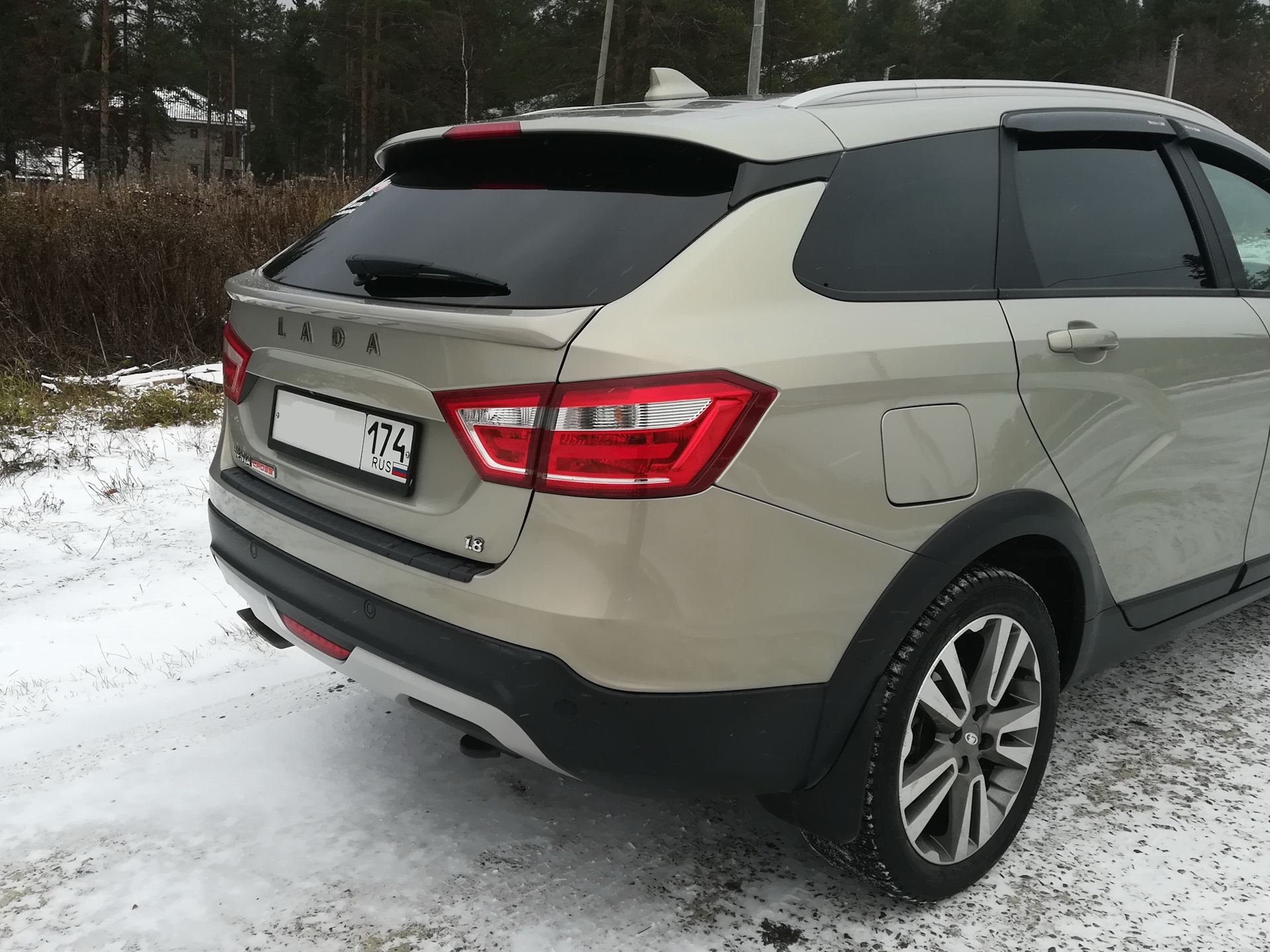 Спойлер Болеро… — Lada Vesta SW Cross (1G), 1,8 л, 2019 года | стайлинг ...