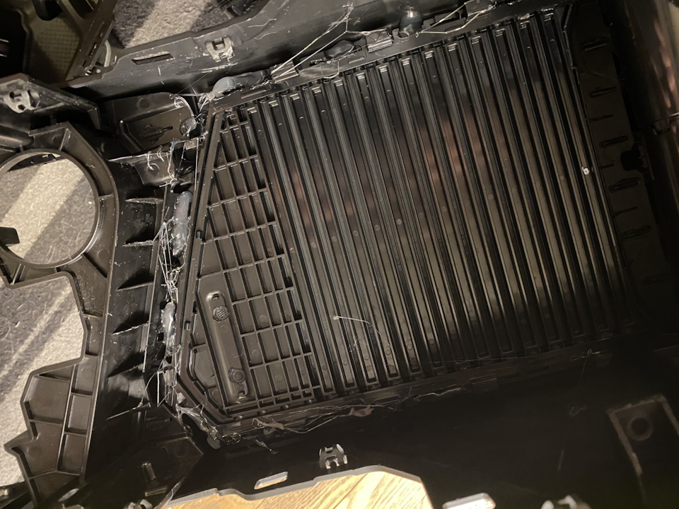 02 • Подстаканник здорового человека — Volkswagen Tiguan (2G), 2 л ...