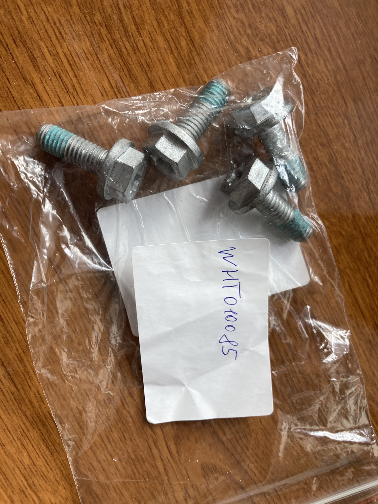 Обслуживание тормозной системы, задние колодки, тормозуха — Audi A3 ...