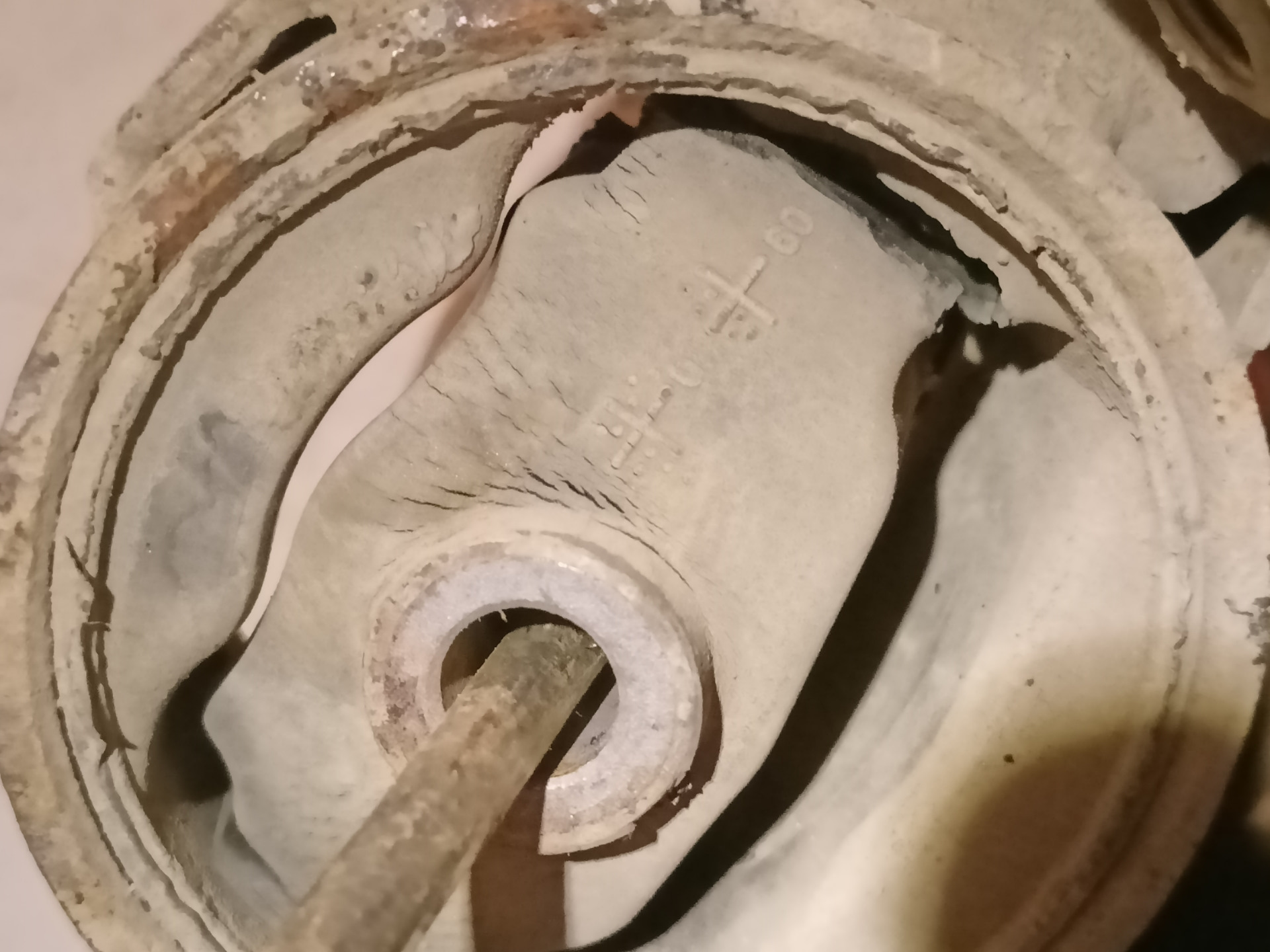 Замена передней и задней опоры двигателя. — Hyundai Accent (2G), 1,5 л ...