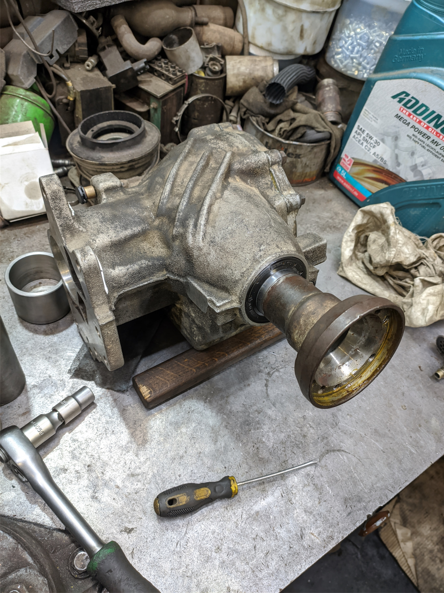 Освежил угловую — Volvo XC90 (1G), 2,4 л, 2008 года | своими руками ...