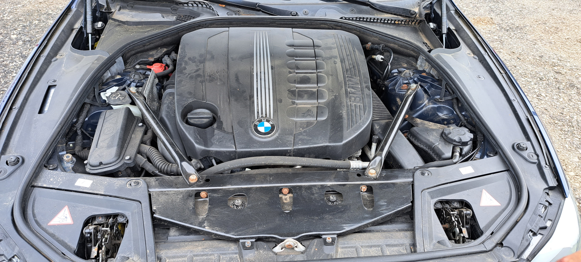 Чистка впускного коллектора N57D30 без разбора (Liqui Molly) — BMW 5 ...