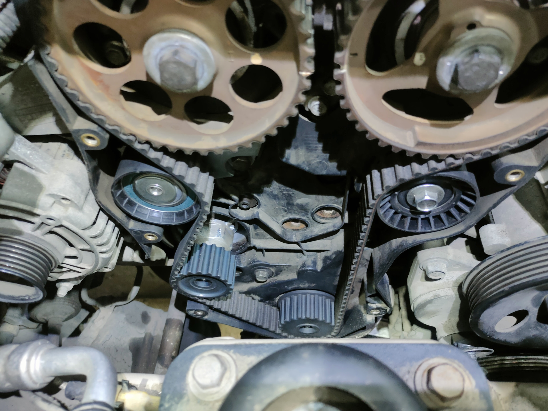 12. Сказ о том, как попасть на много денег или внеплановая замена ГРМ ...