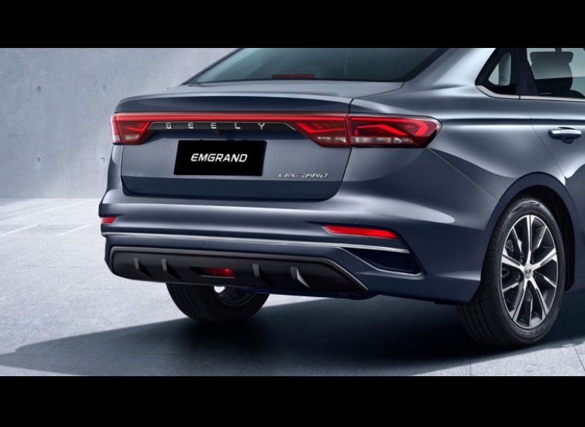 Стеклоподъемники и задний фонарь. — Geely Emgrand, 1,5 л, 2024 года ...