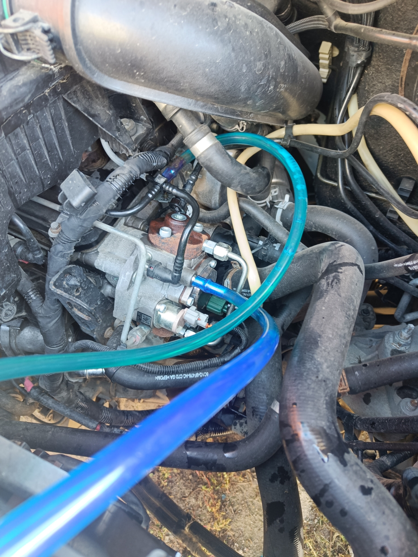 Промывка форсунок и топливной системы Lavr ML202 и Wynns PN89195 — Ford ...