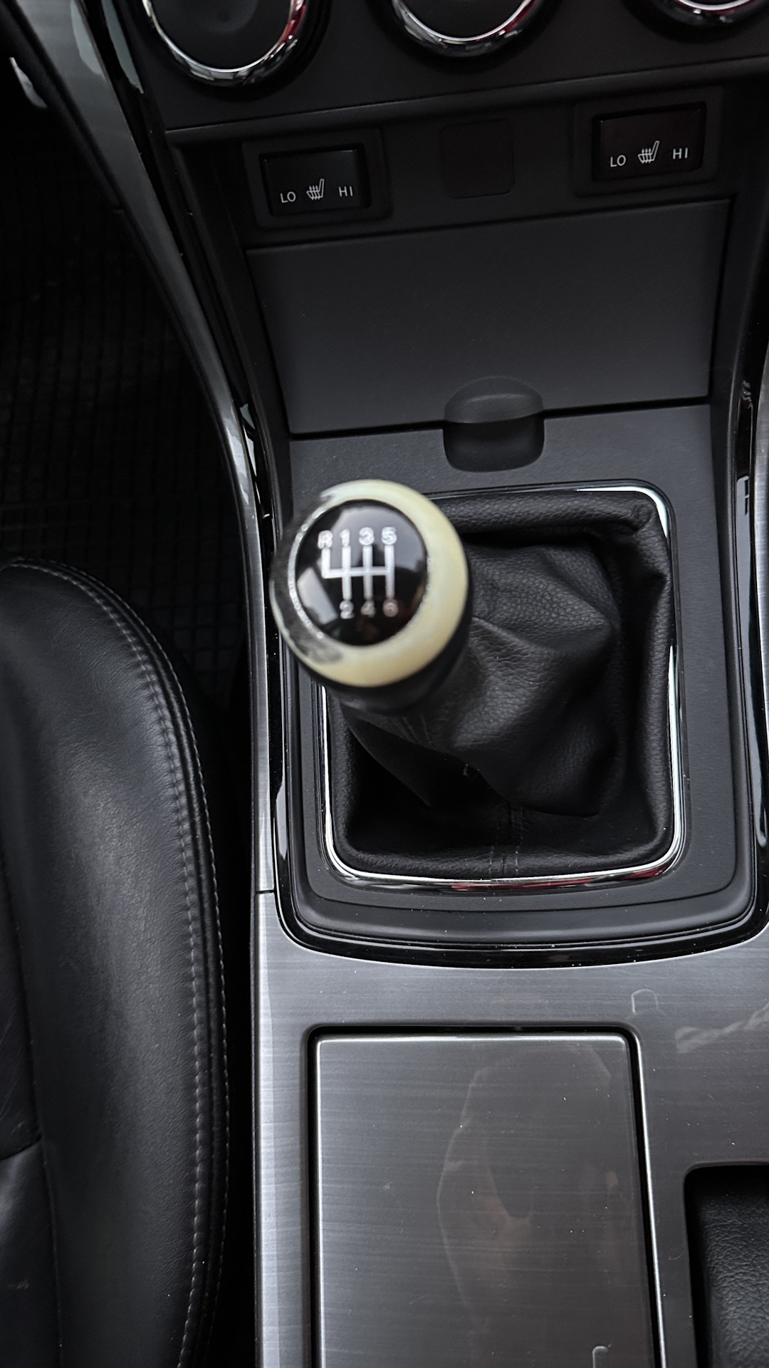 Запись #6 — OEM Ручка МКПП с подсветкой — Mazda 6 (2G) GH, 2,2 л, 2010 ...
