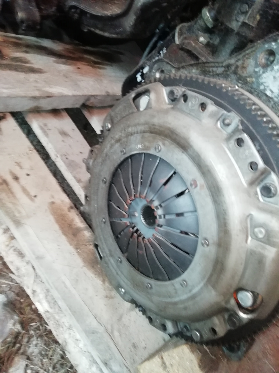 Взаимозаменяемость маховиков — Volkswagen Passat B5, 1,9 л, 1997 года ...