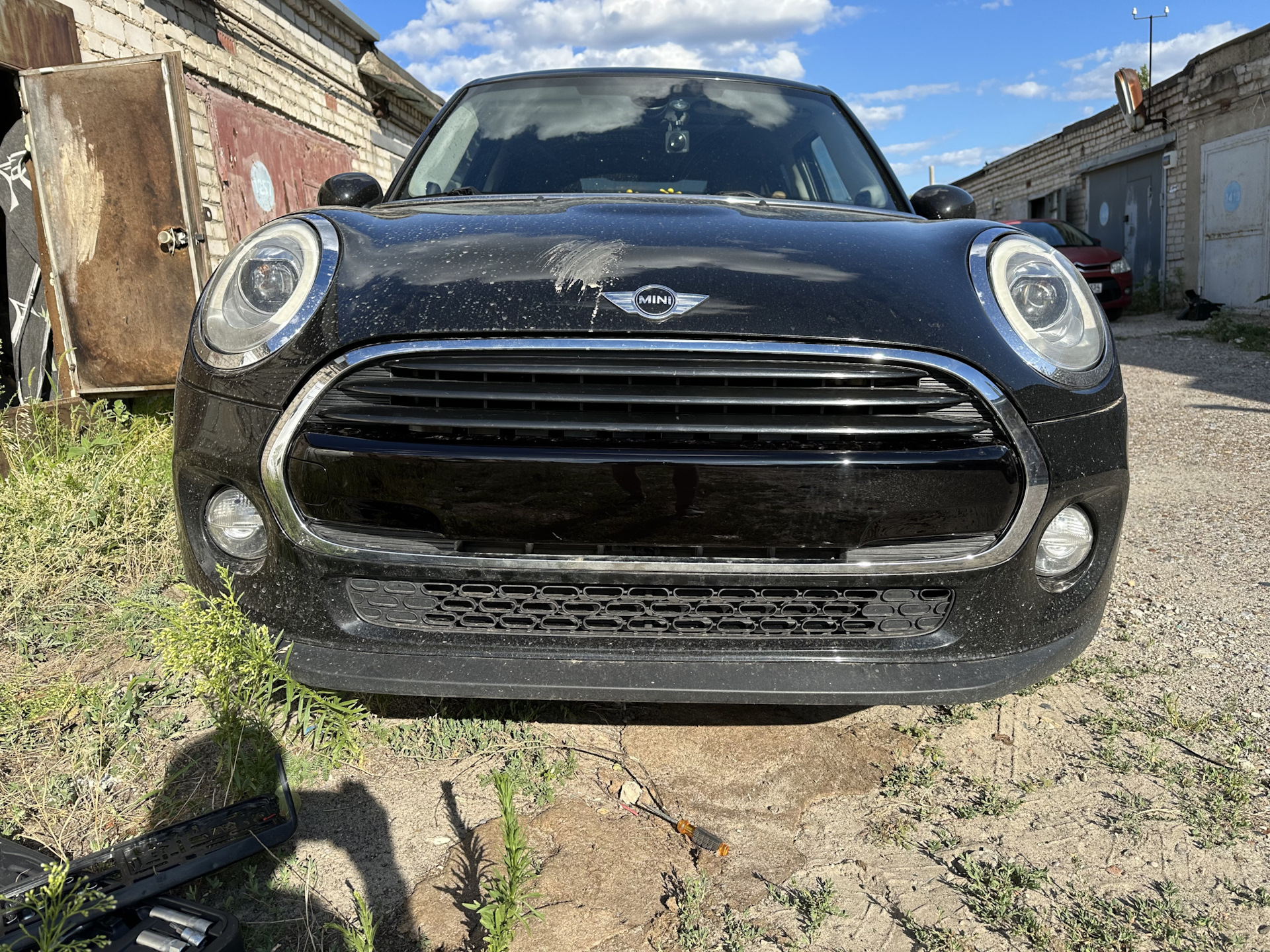 2 ДТП в истории моего авто. — MINI Cooper Mk III, 1,5 л, 2016 года ...