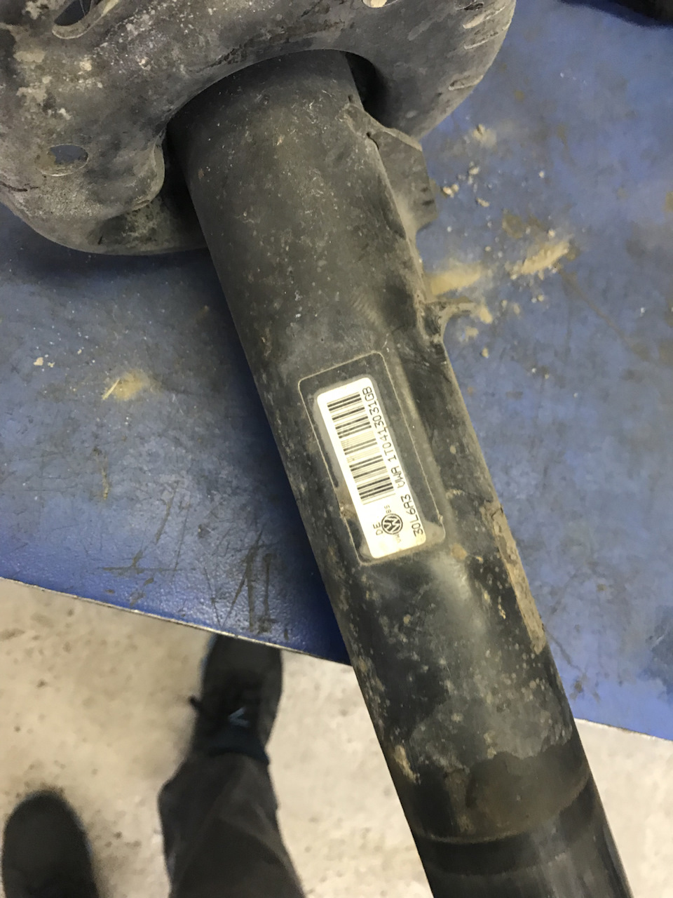 Bilstein B4 семейному — Volkswagen Caddy (3G), 1,6 л, 2006 года ...