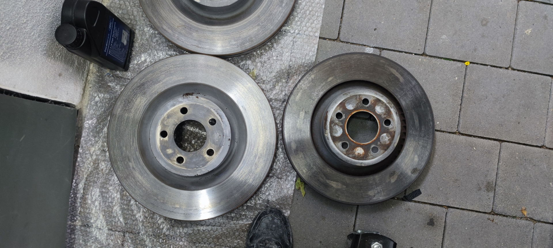 Замена тормозной системы. Ford Performance Brembo — Ford Mustang (6G), 5 л, 2017 года | тюнинг ...