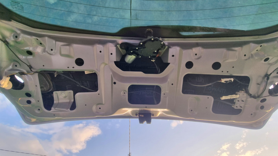 Шумоff шумоизоляция двери багажника ниссан кашкай J10 — Nissan Qashqai