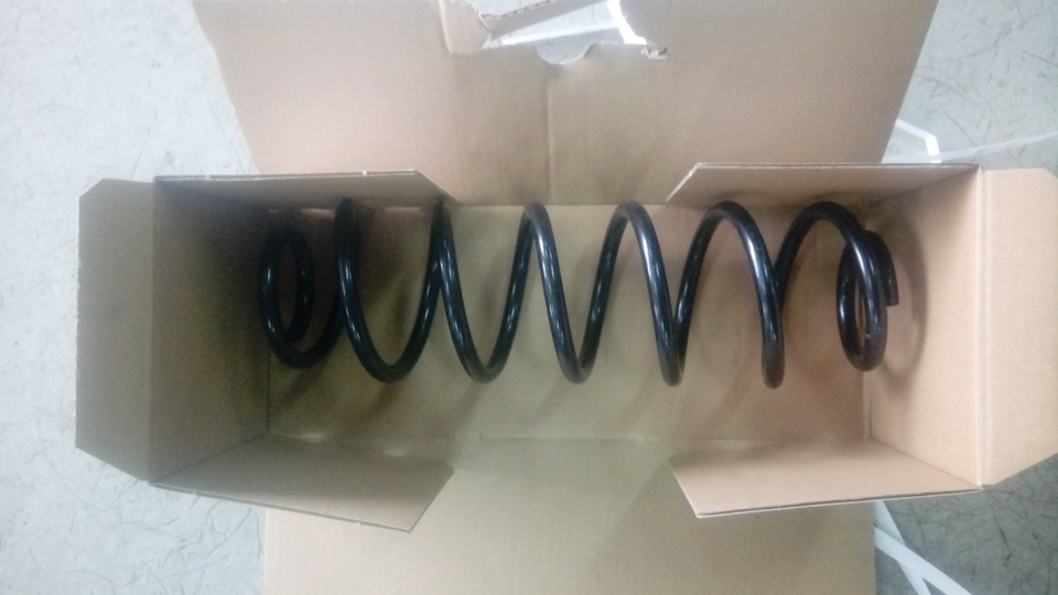Пружины задние — Citroen C4 (2G), 1,6 л, 2012 года | визит на сервис ...