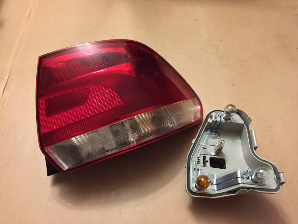 6RU945096E VAG | Запчасти на DRIVE2