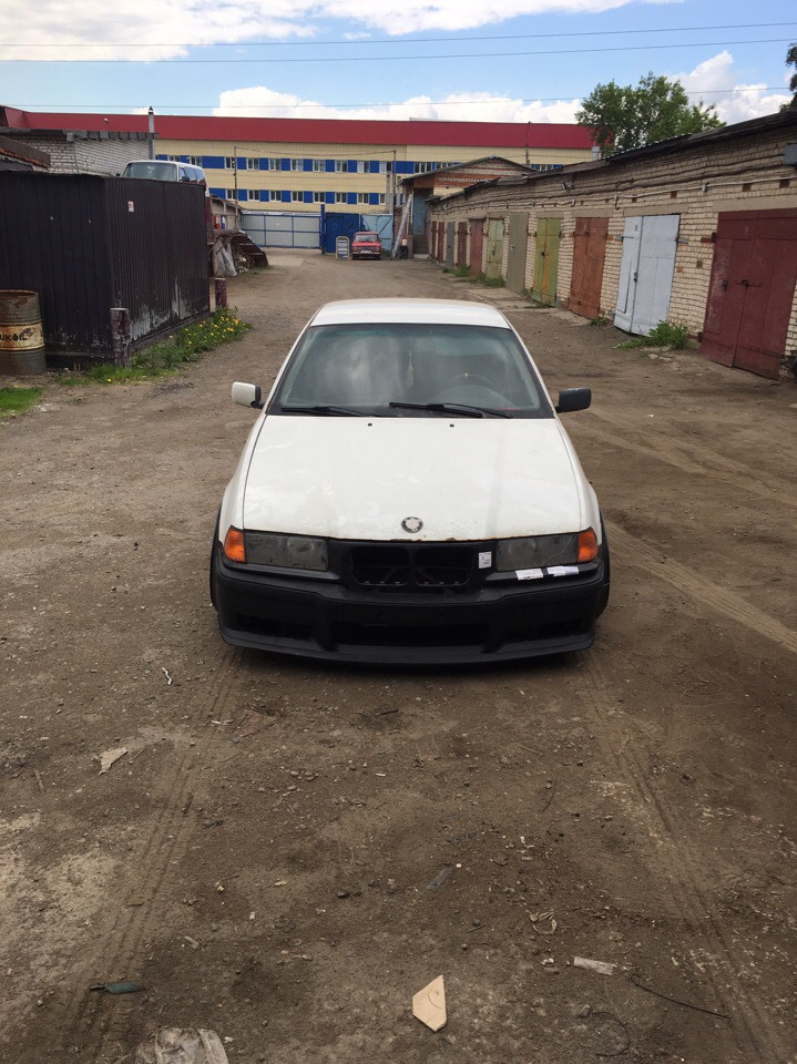 Типо стэнс, но всё равно компакт. — BMW 3 series Compact (E36/5), 1,6 л ...