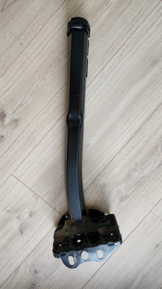 Удлинитель подрамника (правый) на Peugeot 5008 (2G), Peugeot 3008 (2G ...