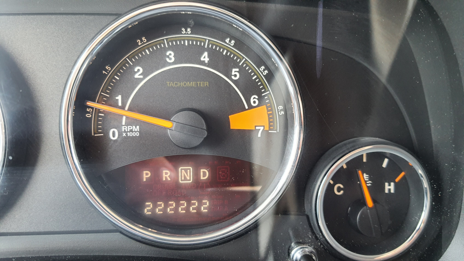 Двоечки — Jeep Compass (1G), 2,4 л, 2013 года | наблюдение | DRIVE2