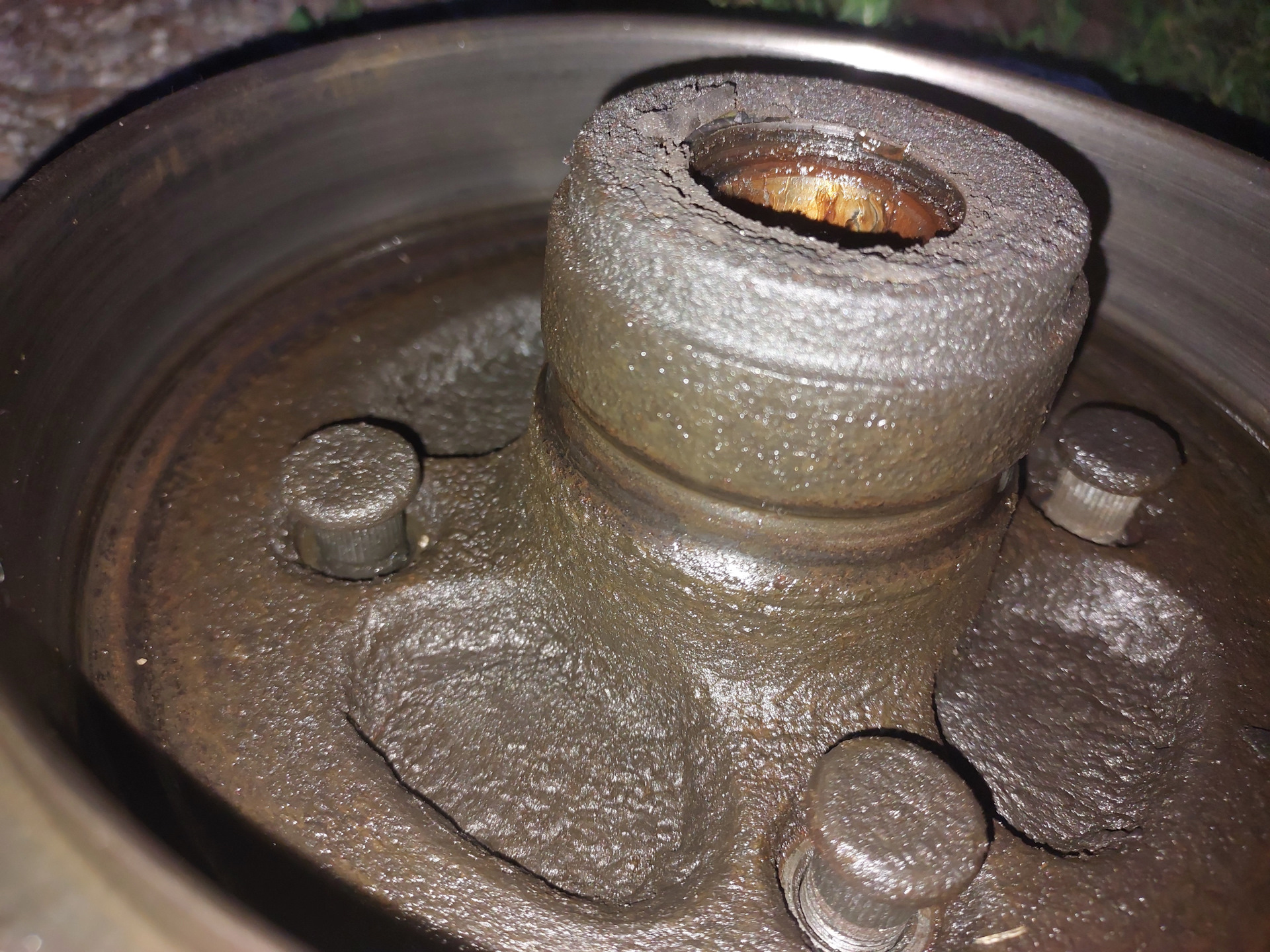 замена задних тормозов — Daewoo Matiz (M100/M150), 0,8 л, 2013 года ...