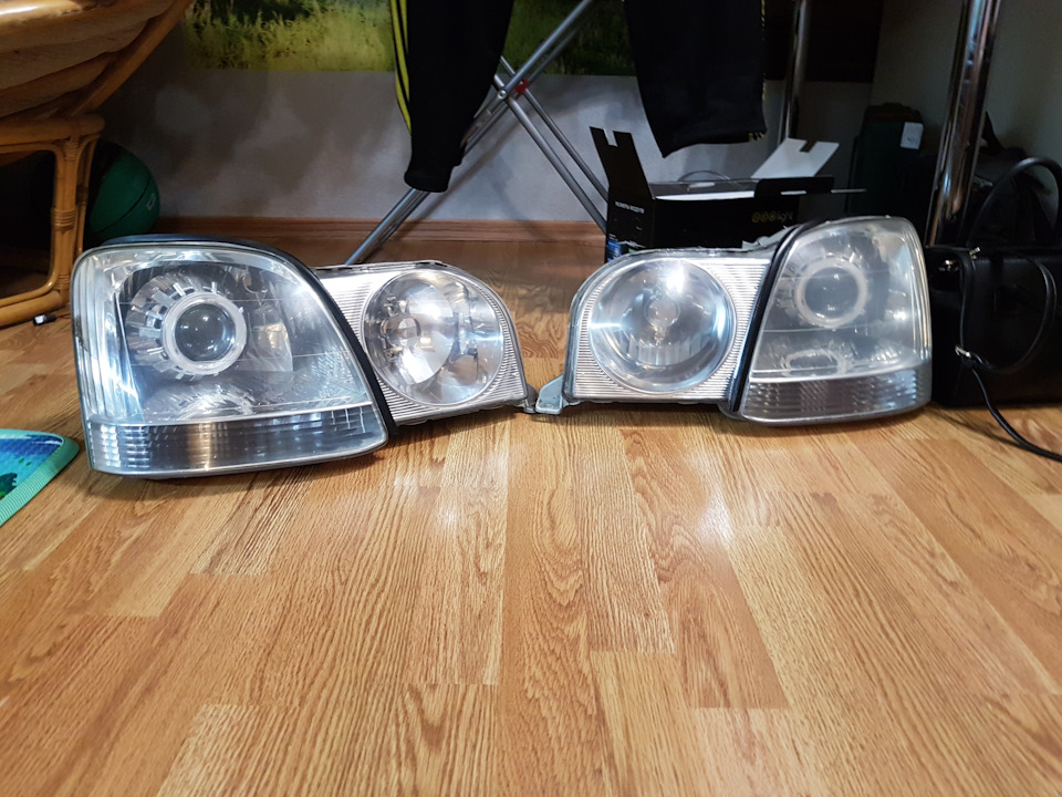 Установка линз — Toyota Progres, 3 л, 1999 года | тюнинг | DRIVE2