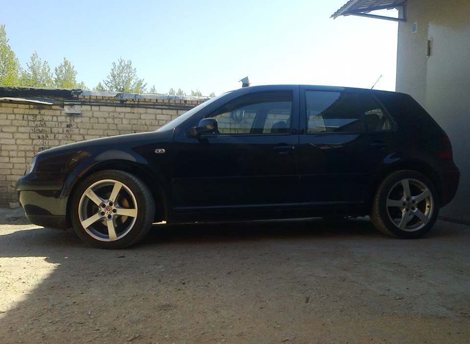 O.Z. R-17 8J ET35 — мои — Volkswagen Golf Mk4, 1,9 л, 2001 года ...