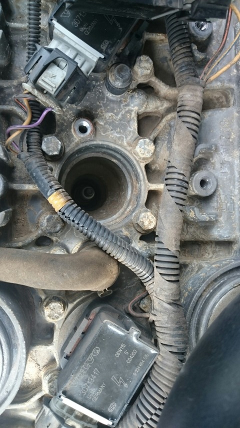 0221604010 КАТУШКА ЗАЖИГАНИЯ BOSCH | Запчасти на DRIVE2