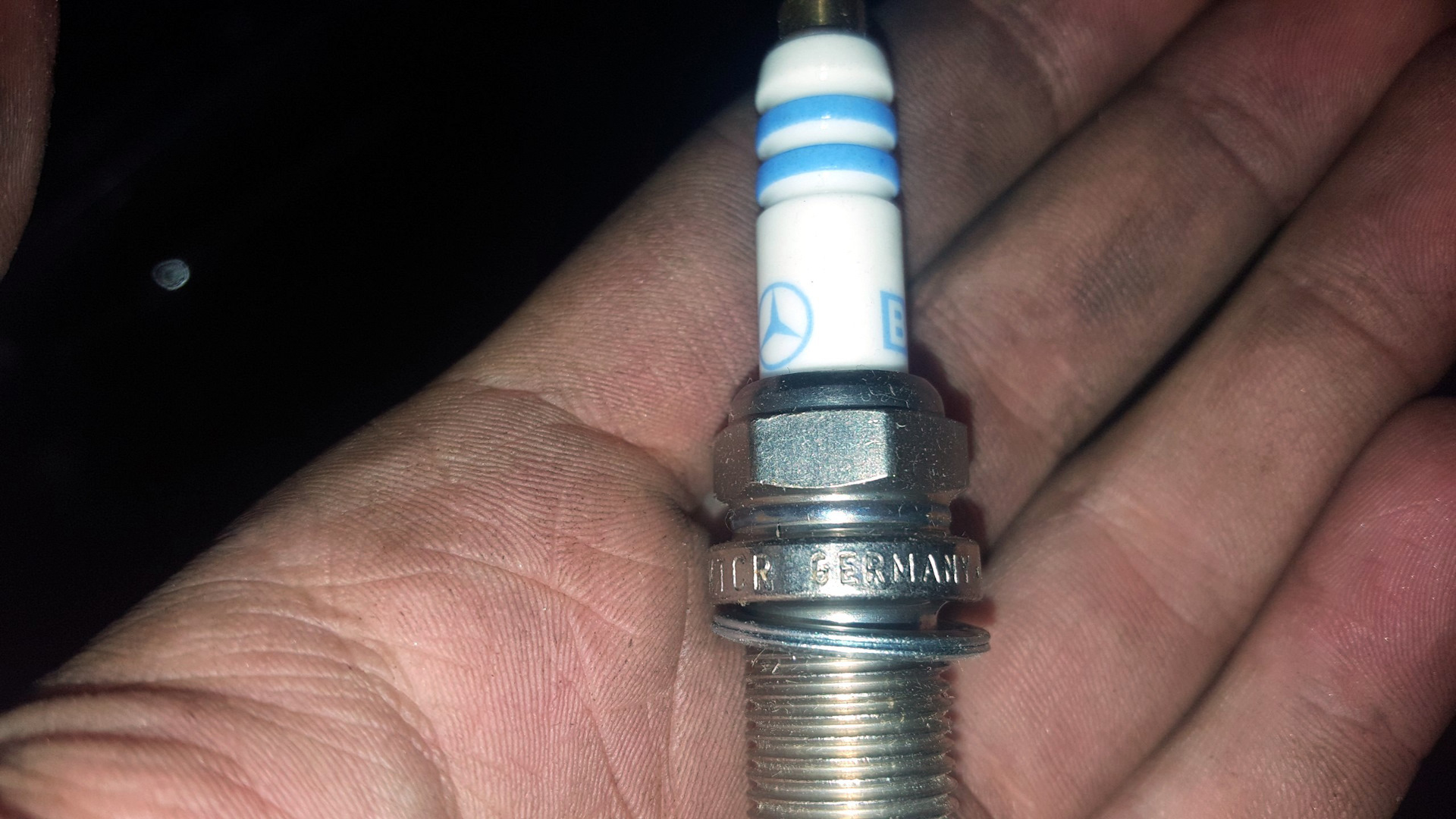 #69 Пришло время менять масло, фильтра и свечи:) — Mercedes-Benz C ...