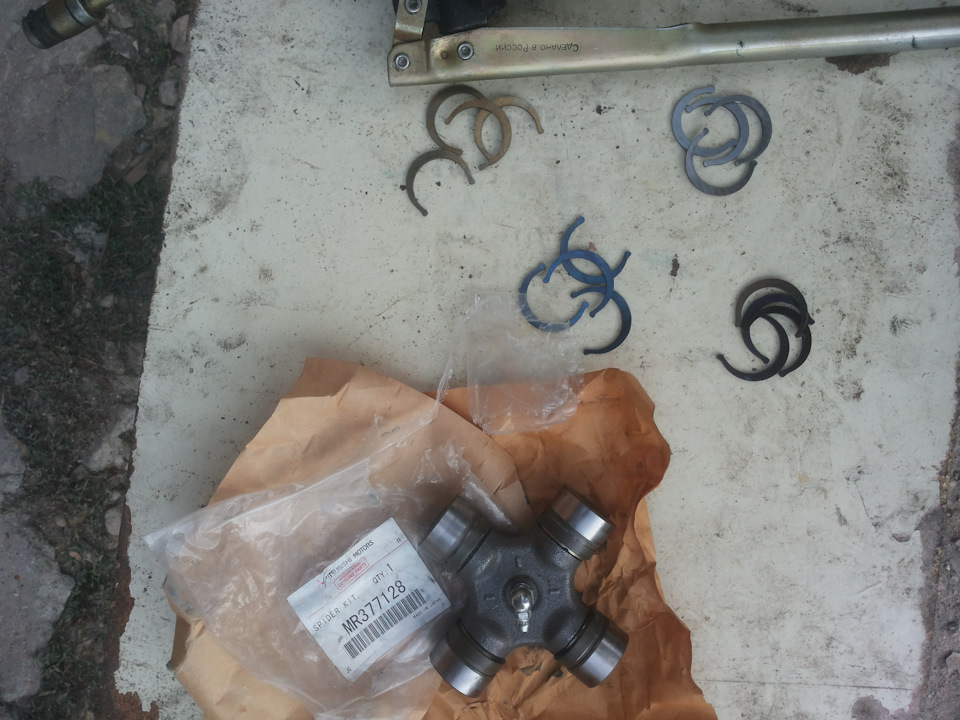 MR377128 Крестовина Mitsubishi | Запчасти на DRIVE2