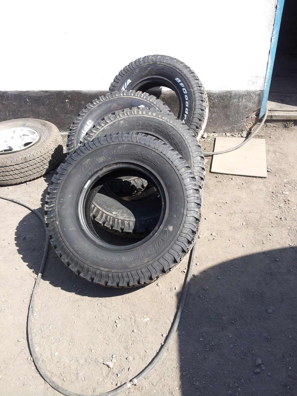 Летняя резина АТ — Mitsubishi Montero Sport (1G), 3 л, 2000 года | шины ...