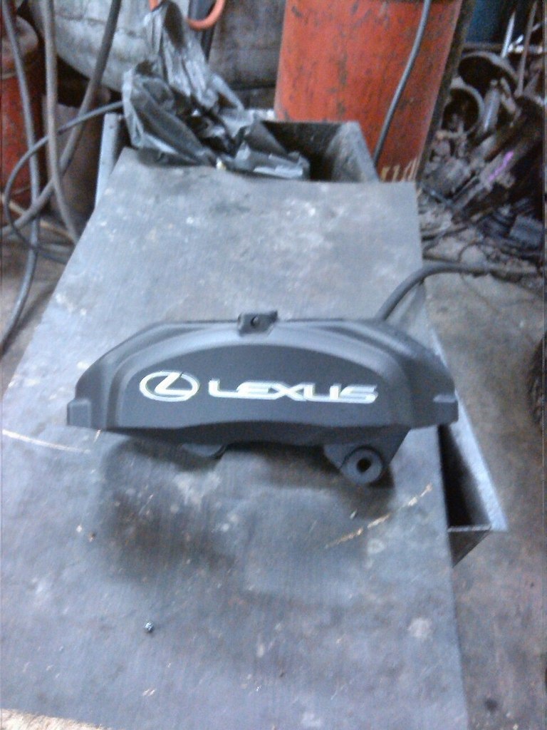 Тормоза — Lexus IS II, 2,5 л, 2006 года | своими руками | DRIVE2