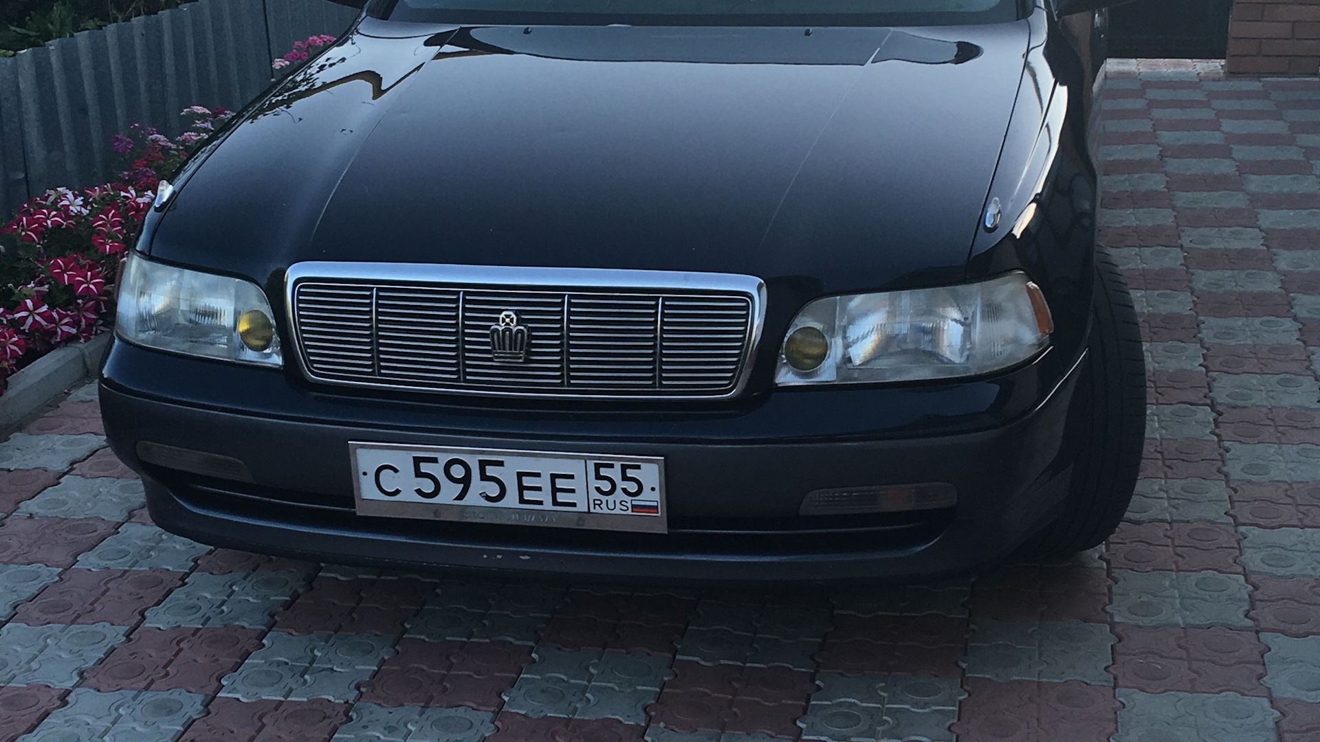 Toyota Crown Majesta (S140) 4.0 бензиновый 1992 | Синий металлик на DRIVE2