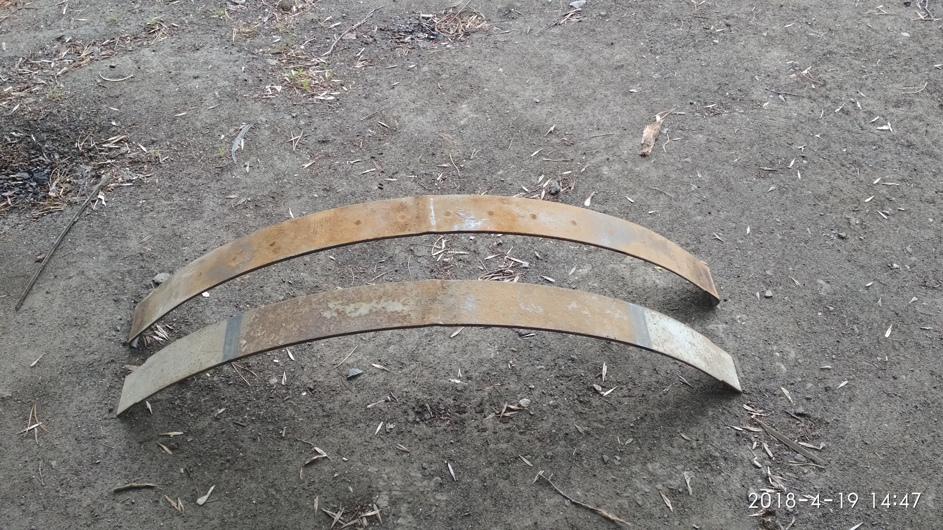 покраска "новой" рессоры перед установкой — SEAT Ibiza (021A), 1,2 л, 1991 года | своими руками ...