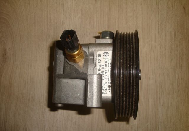 31201069 Гидравлический насос, рулевое управление Volvo | Запчасти на ...