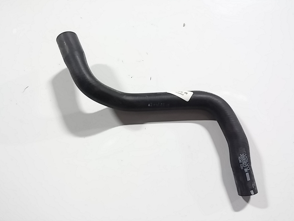 30680923 патрубок системы охлаждения Volvo | Запчасти на DRIVE2