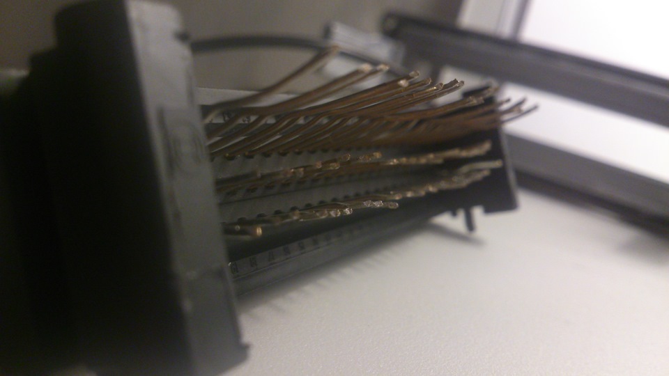 Переходник с MSA15(68пин) на EDC15(121пин) — Volkswagen Passat Variant ...