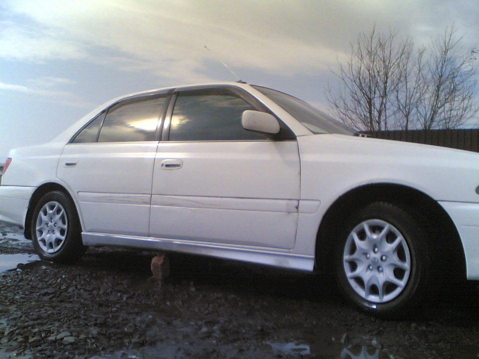 Прикинул пороги — Toyota Carina (7G), 2 л, 1999 года | просто так | DRIVE2