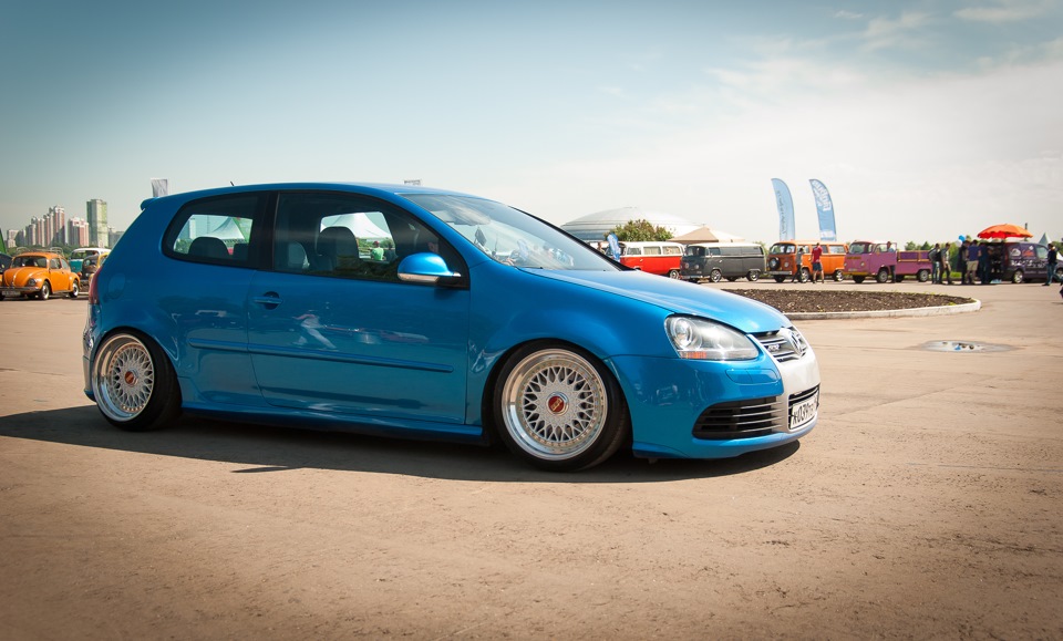 Просто фото — Volkswagen Golf R Mk5, 3,2 л, 2007 года | фотография | DRIVE2