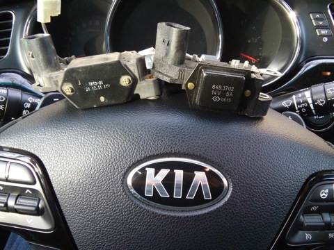 TRT501 Регулятор напряжения генератора для автомобилей Лада 1117-1119 Калина STARTVOLT VRR 0117X ...