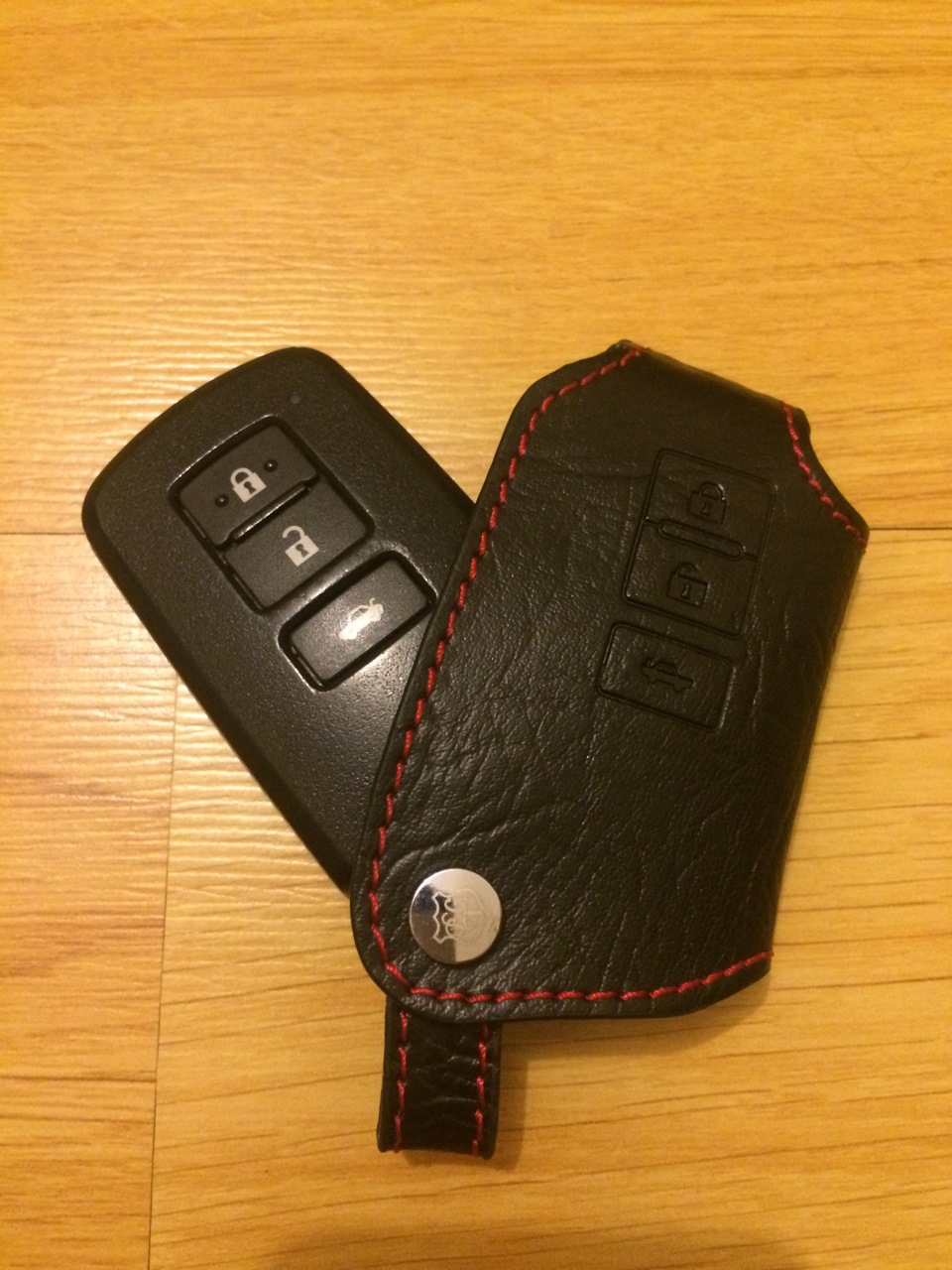 Чехол для ключа — Toyota Camry (XV50), 2,5 л, 2013 года | аксессуары ...