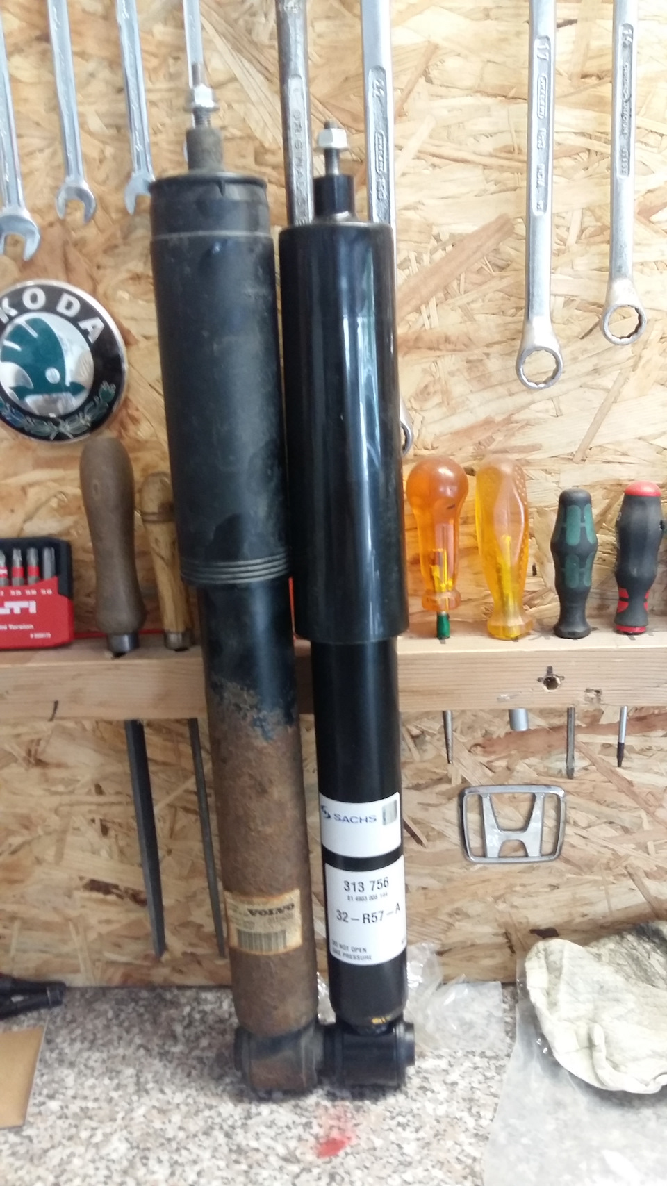 313756 Амортизатор для FORD SACHS | Запчасти на DRIVE2