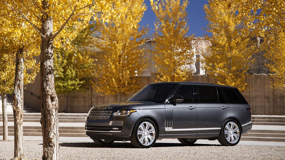 Land Rover предложил отправиться в кругосветку на «Рейндж Роверах» — DRIVE2