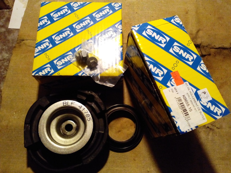 Передние стойки — Renault Megane I, 1,4 л, 2003 года | запчасти | DRIVE2