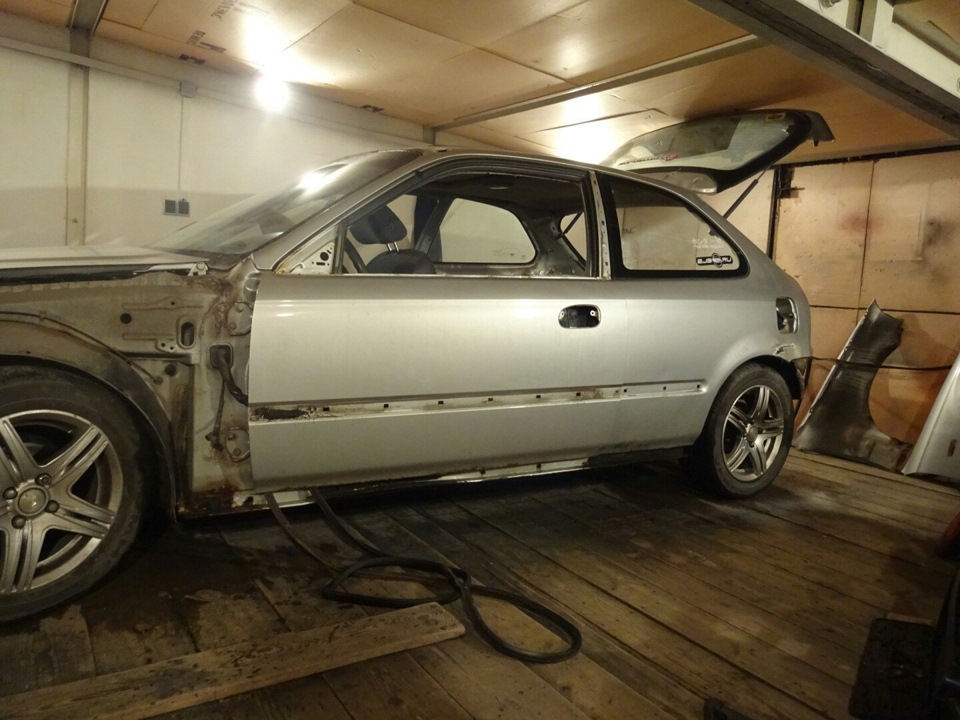 Ну, понеслась — Honda Civic Hatchback (6G), 1,4 л, 1998 года | кузовной ...