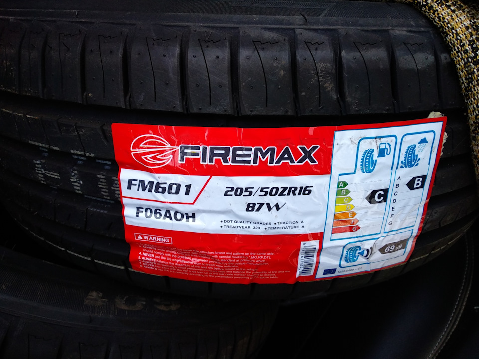 Firemax FM601 205/50Z R16 87W — Volkswagen Polo Sedan, 1,6 л, 2016 года | шины | DRIVE2