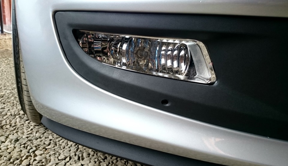 ПТФ от хэтча (оригинал, Hella) — Volkswagen Polo Sedan, 1,6 л, 2013 ...