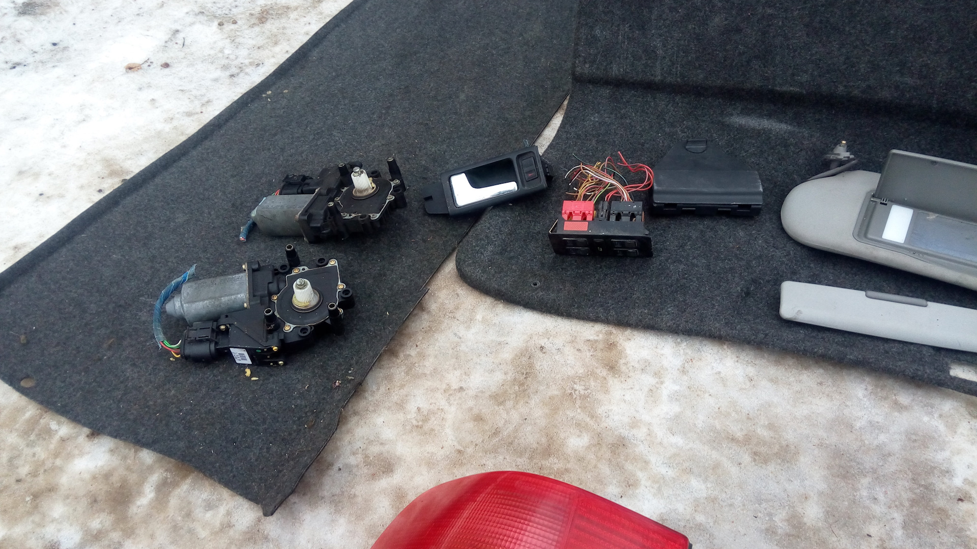 Смогу ли подружить электромоторы с мехничечкими стеклоподьемниками ...