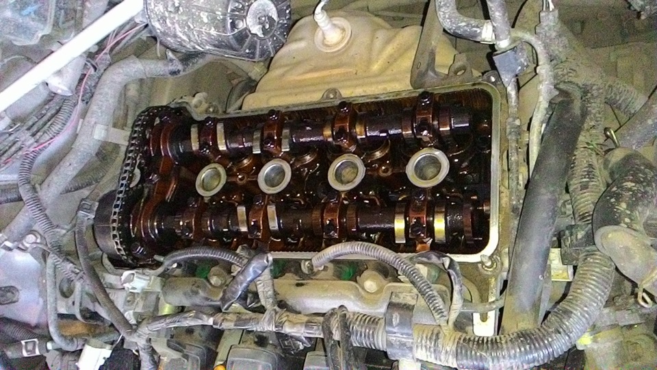 Замена цепи ГРМ (сальник коленвала, натежитель, успокоитель и т.д ...