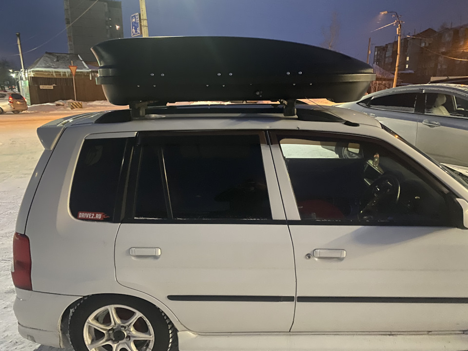 Бокс на крышу — Mazda Demio (1G), 1,3 л, 2001 года | аксессуары | DRIVE2